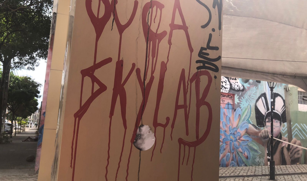 No Zé Reeira estão recomendando escutar Skylab – Brechando